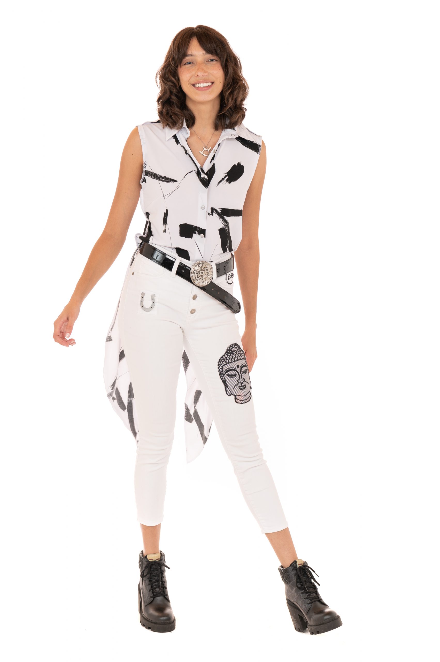 Franky - White & Black Throne Sleeveless With Tails - Ears of Buddha